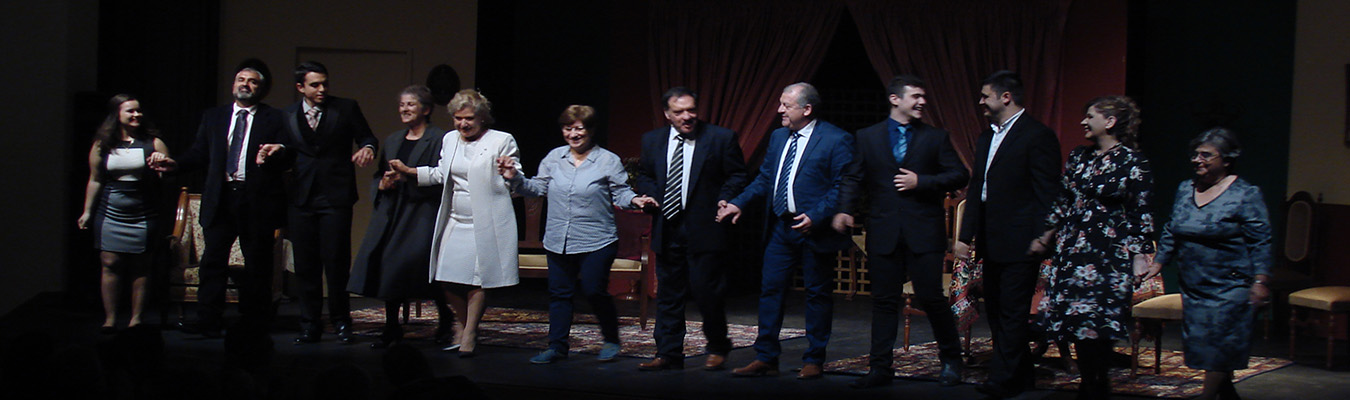 ΦΙΛΟΥΜΕΝΑ ΜΑΡΤΟΥΡΑΝΟ: Η ΑΥΛΑΙΑ.... :: ΜΕΟΘ :: Θυμιανά Χίου